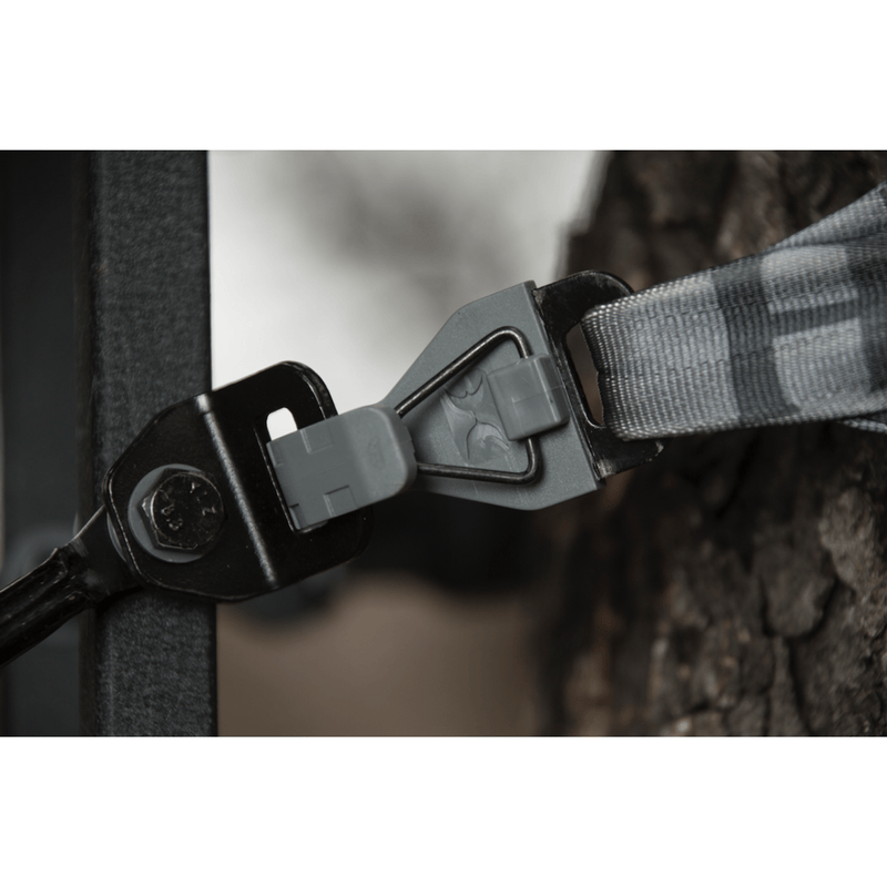 Hawk Hunting Mega Combat Hang On Stand - Als.com